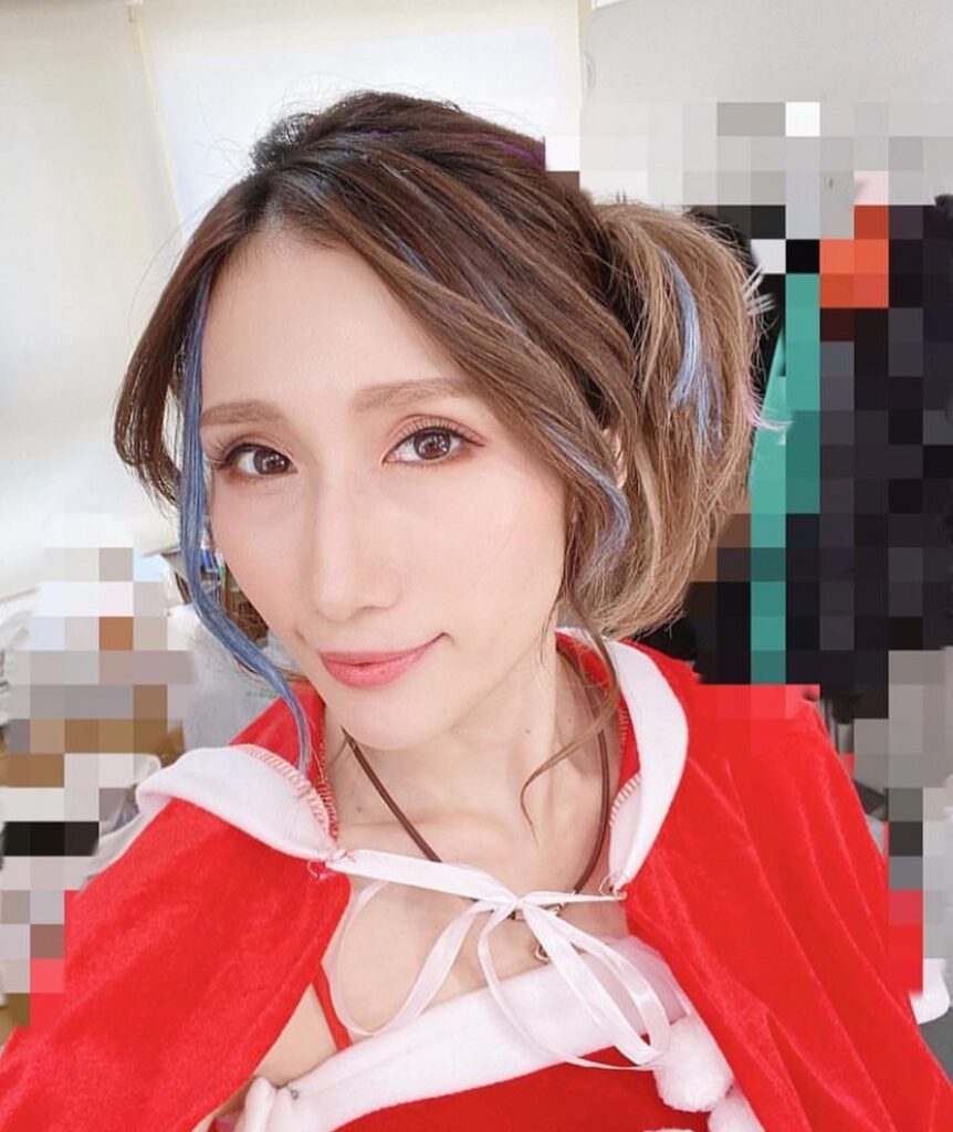 julia boin Bio, Age, Career, Net Worth, Height, Education, Boyfriend